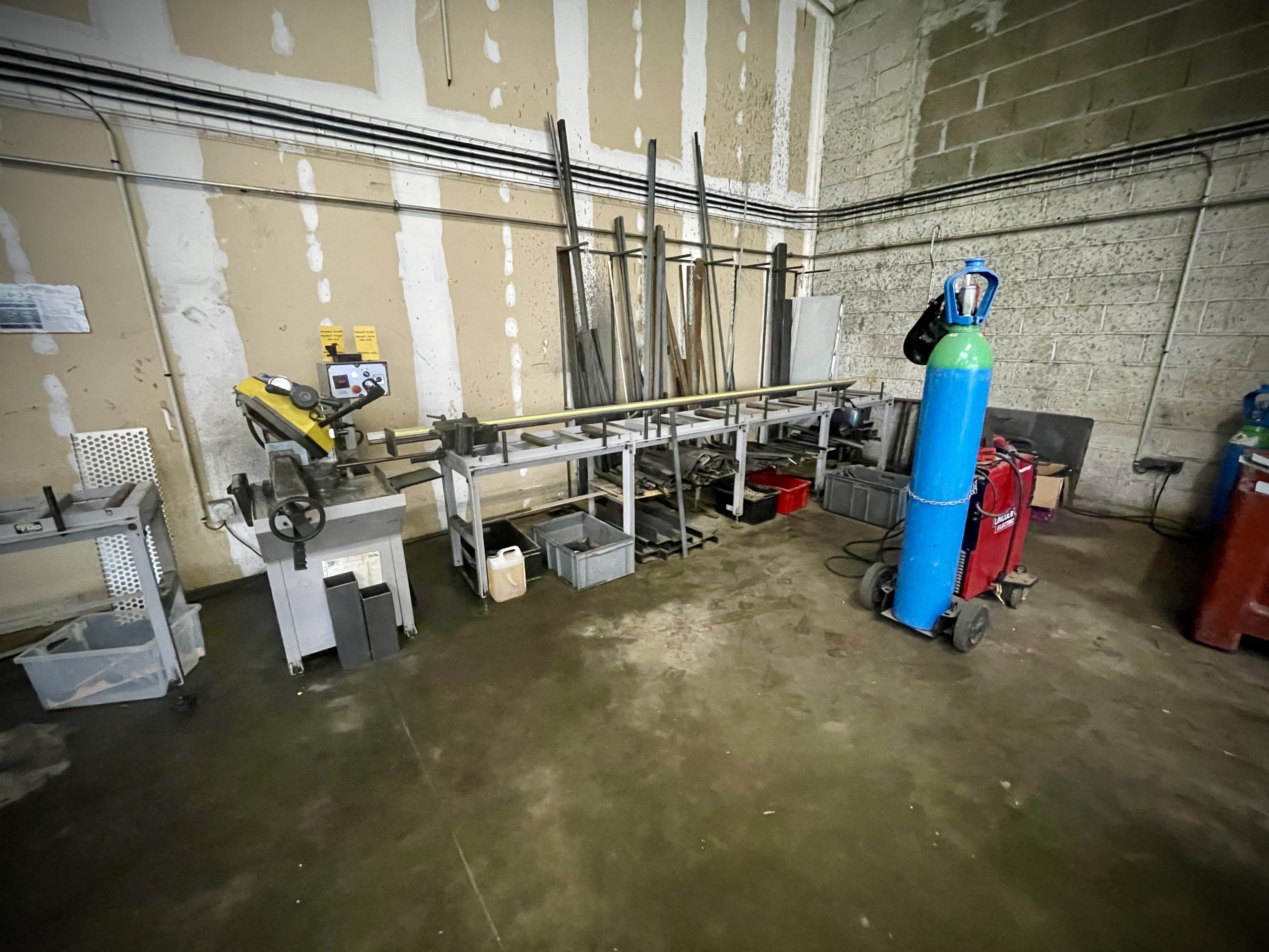 L’atelier (old) – Comme un établi